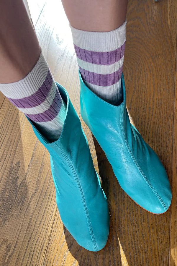 Thaqafah Shoes