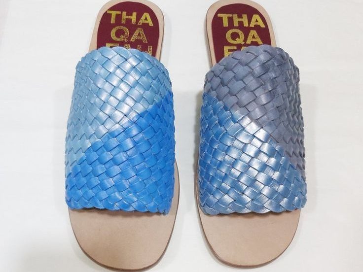 Thaqafah Shoes